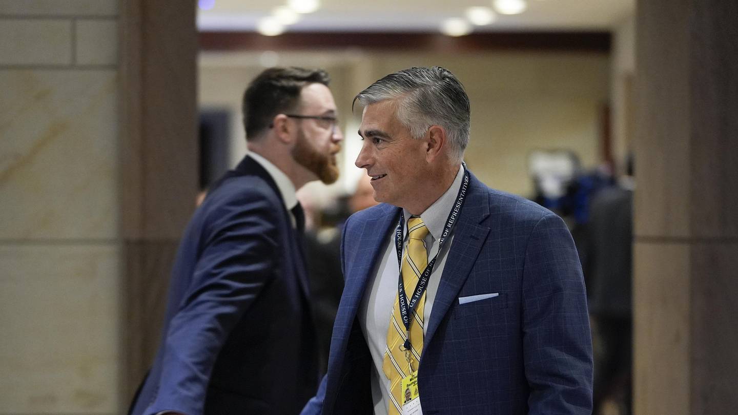 New bill looks to replace NCAA with new college sports organization