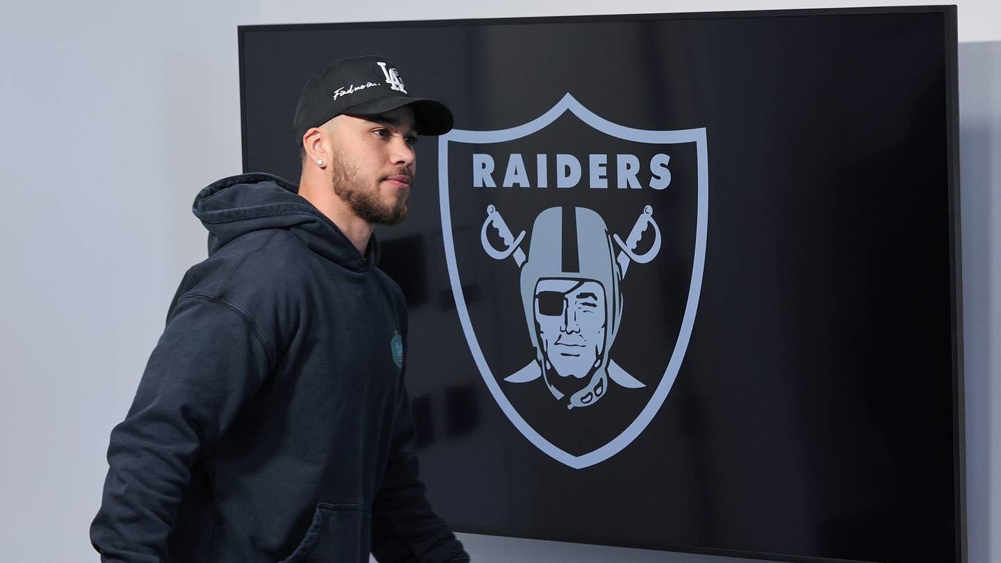 Las Vegas Raiders: Secondary looking fast and deep early on in training ...