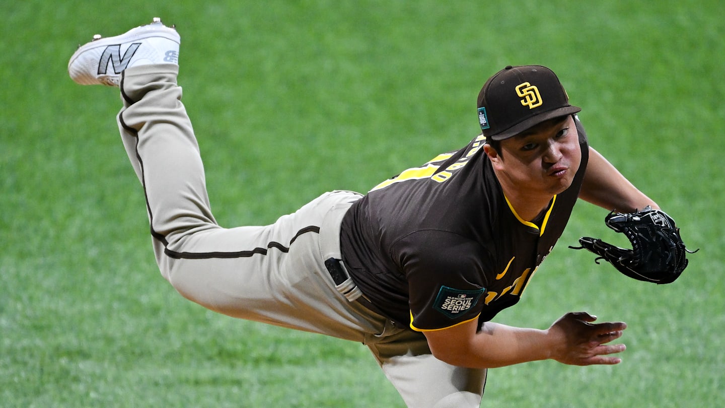 Tigers sign former KBO closer who Padres gave way too much money