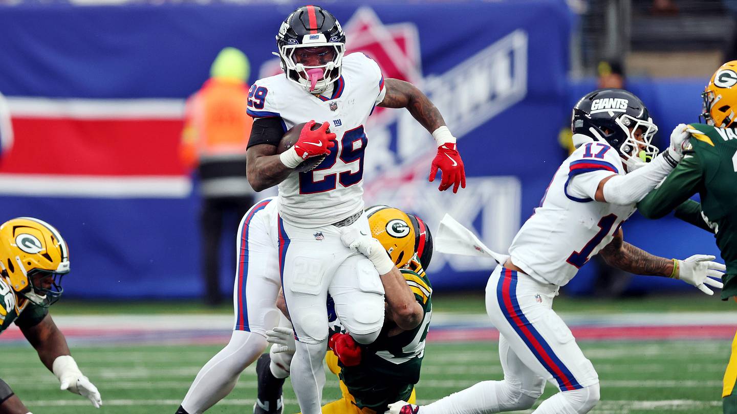 NY Giants vs. Green Bay Packers — Scoring Updates, Highlight Reels ...