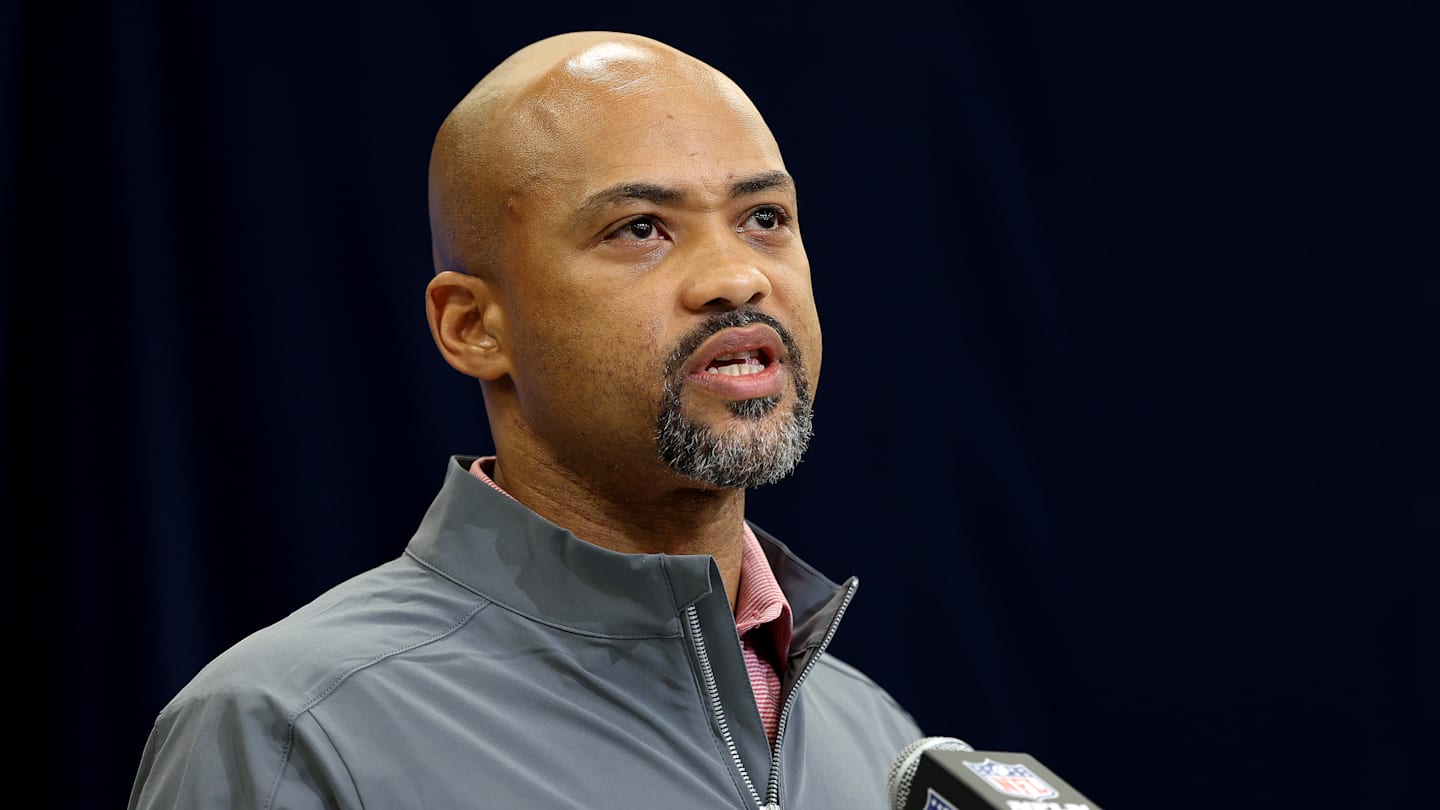 Atlanta Falcons rebuild the defense in post-combine 2025 mock draft