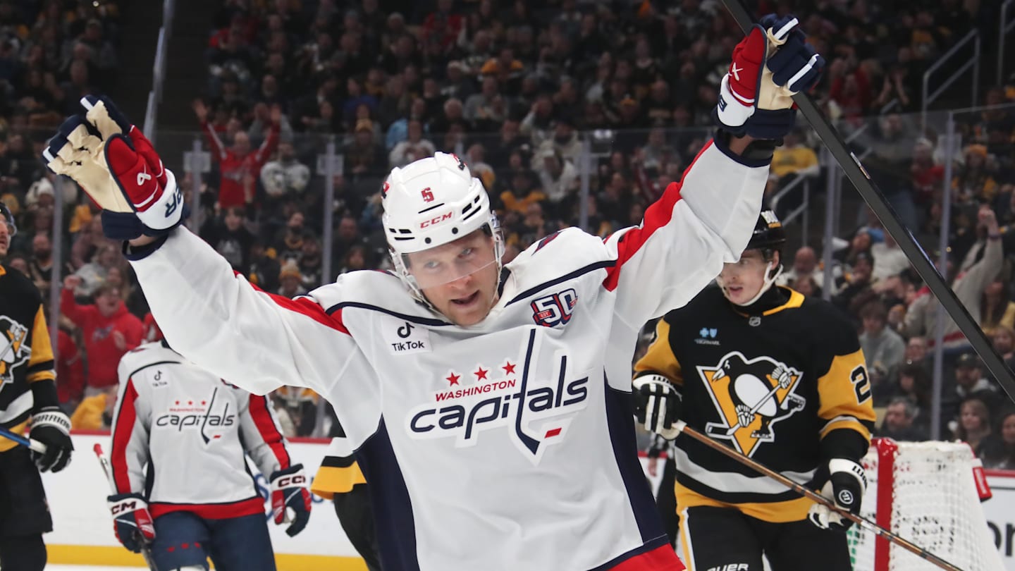 Washington Capitals score eight in Pittsburgh to drown Penguins