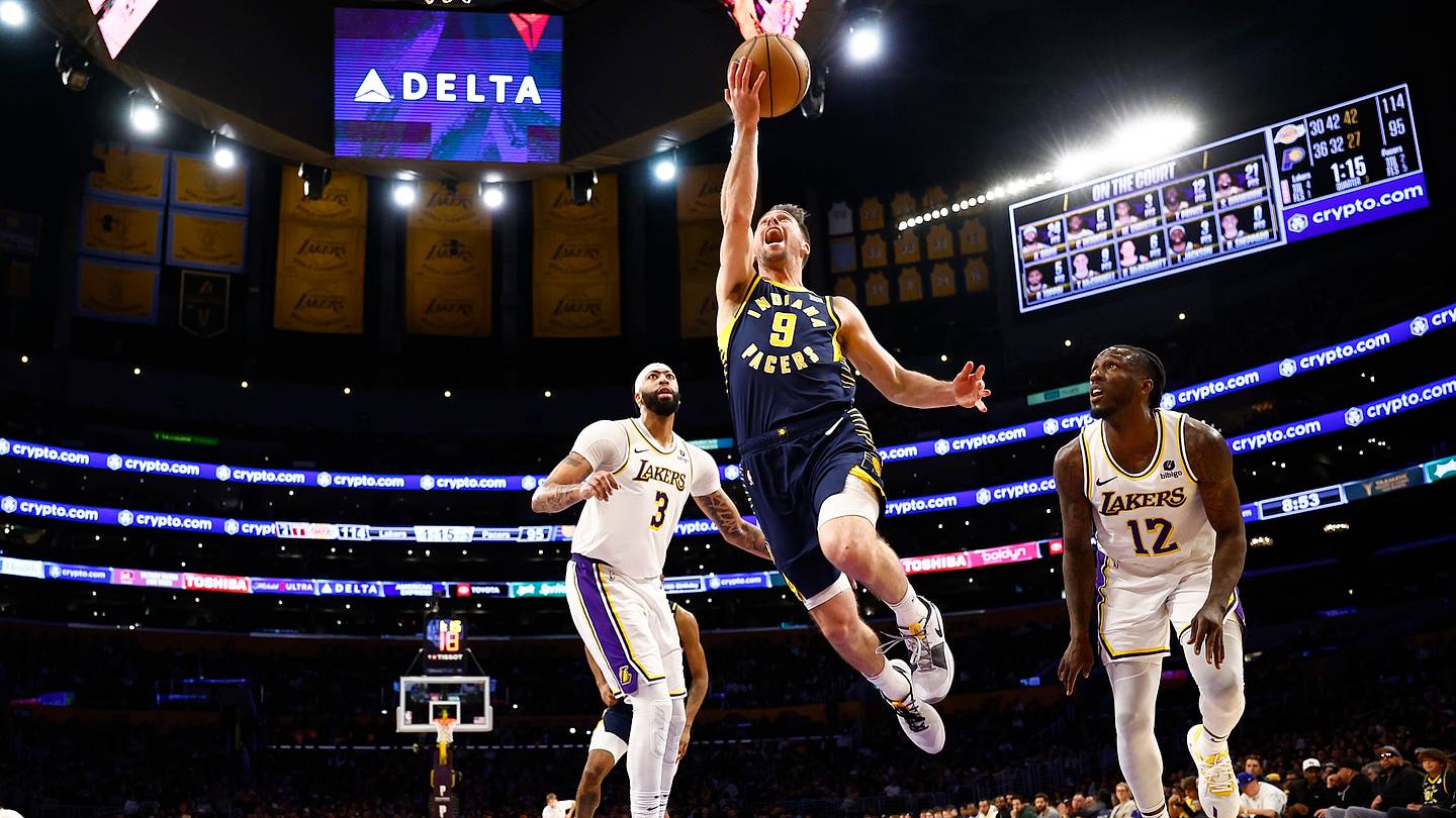 The Indiana Pacers' bench continues to give life in close games