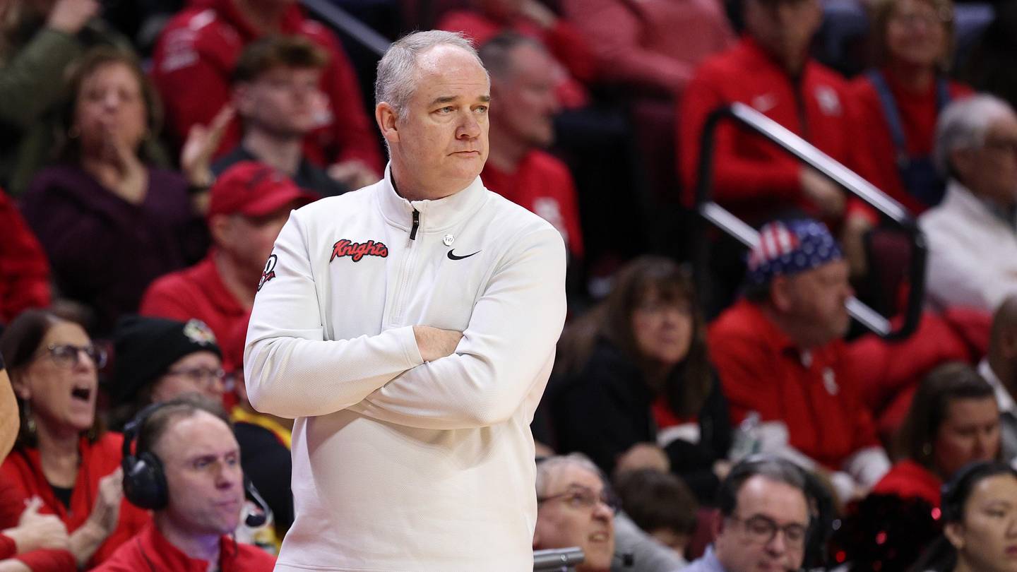 Rutgers AD Keli Zinn Confirms Men's Basketball Coach Steve Pikiell Will ...
