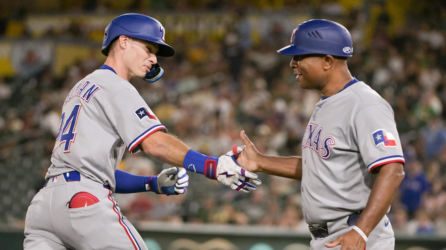 Rangers' Former Third Base Coach Tony Beasley Officially Hired by Pirates