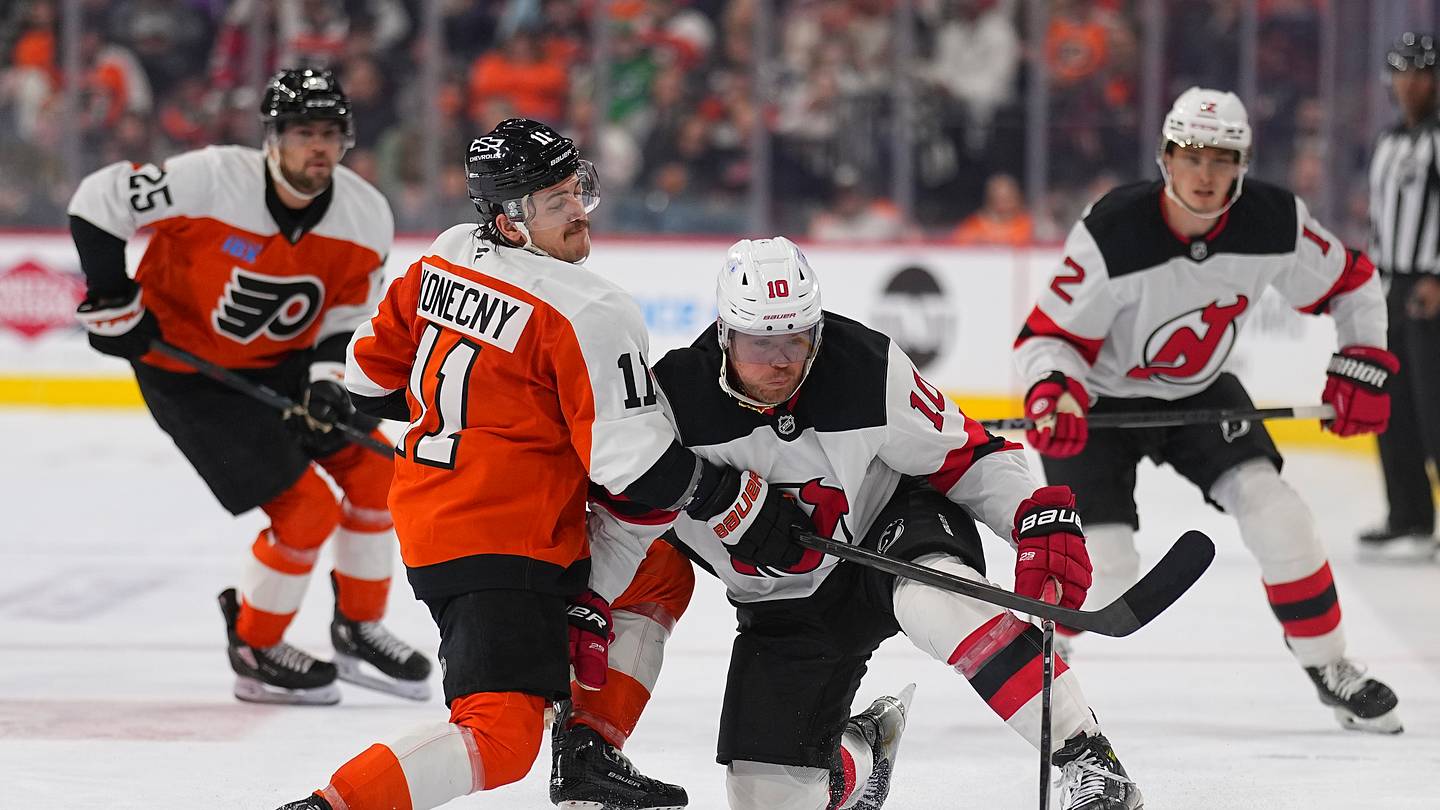 Daniel Sprong officially bolts for KHL powerhouse after failed New ...