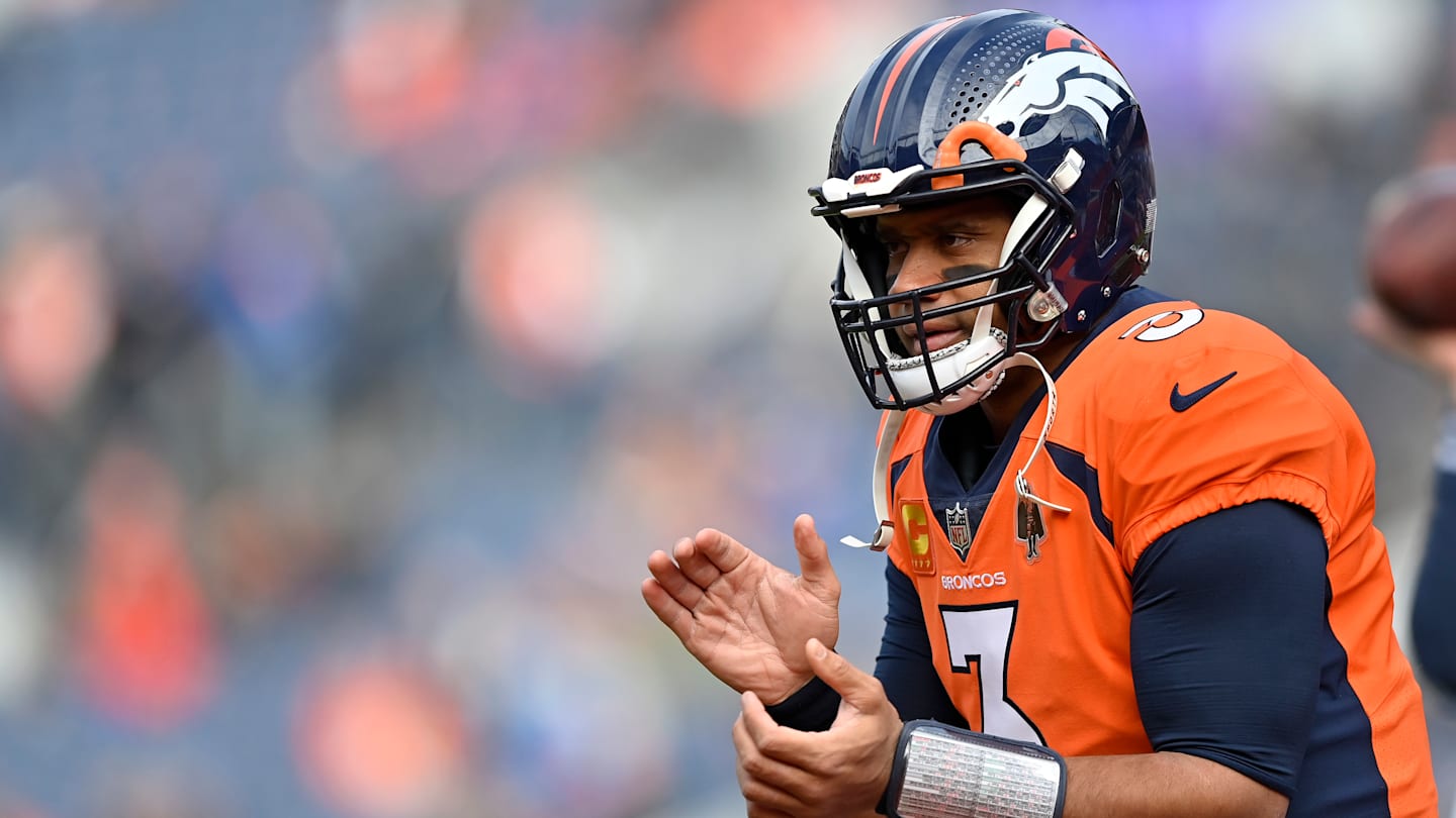 Russell Wilson hasn't come up with his 'Let's Ride' for Steelers just ...