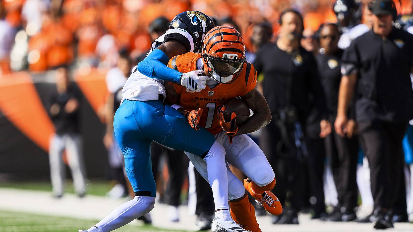 Half-serious Bengals question: Can Ja'Marr Chase pull a Travis Hunter?