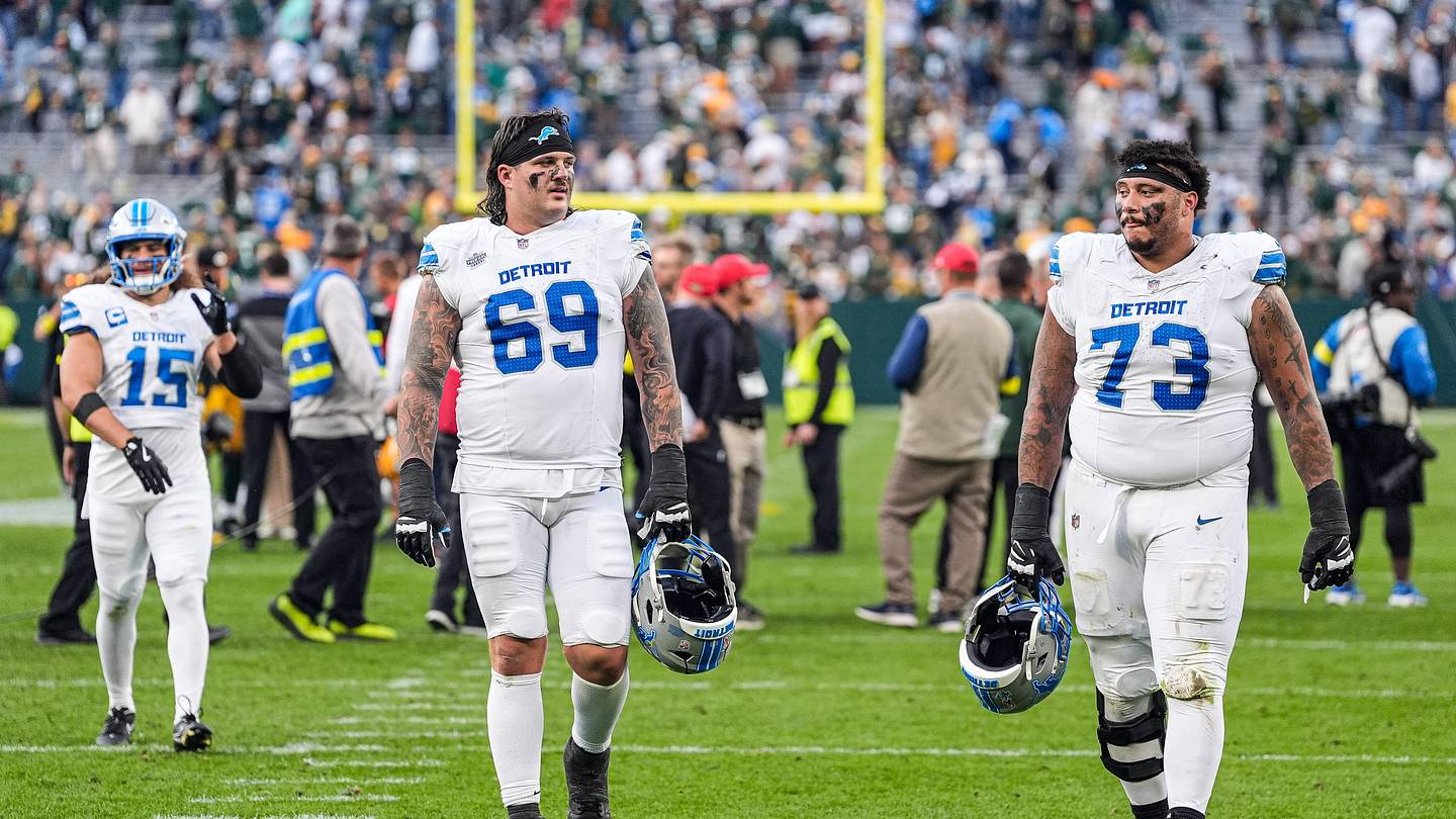 Lions offensive line had huge improvement in Week 2 that's too big to ...