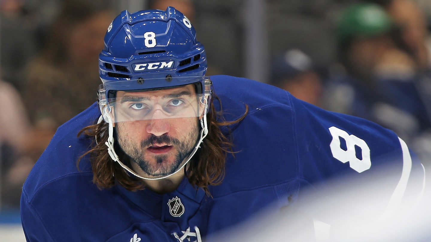 Toronto Maple Leafs Defenseman Chris Tanev Left Off 4 Nations Faceoff ...