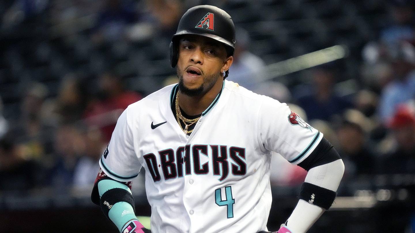 Rays Need To Proceed With Extra Cautions in Ketel Marte Trade Negotiations