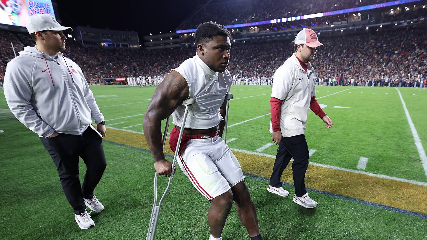 Postgame Jam Miller video has Alabama fans fearing the worst on injured RB