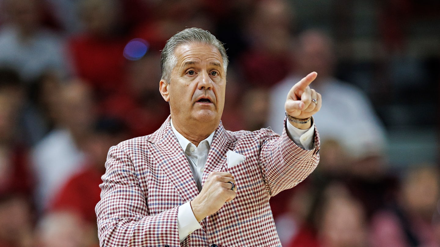 Former Kentucky basketball coach Cal taunts Oakland "You want to beat ...