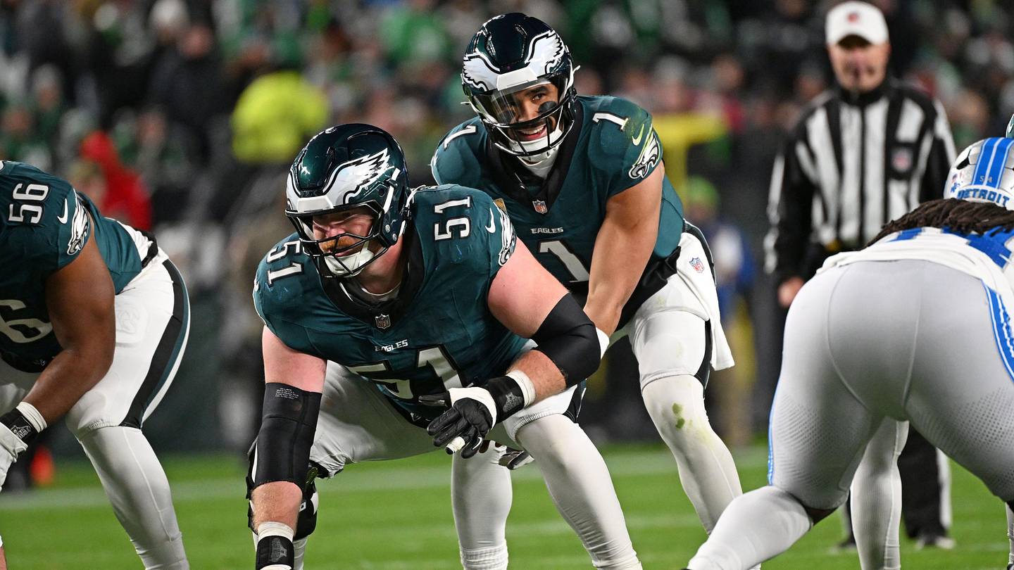 Eagles Center Overcame Health Issues To Earn Another Pro Bowl Honor