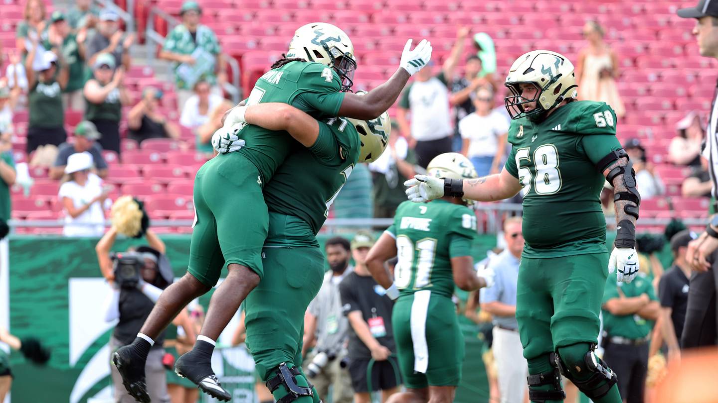 USF Football Sits on Edge of Top 25 After Bye Week, Big Favorite Over ...