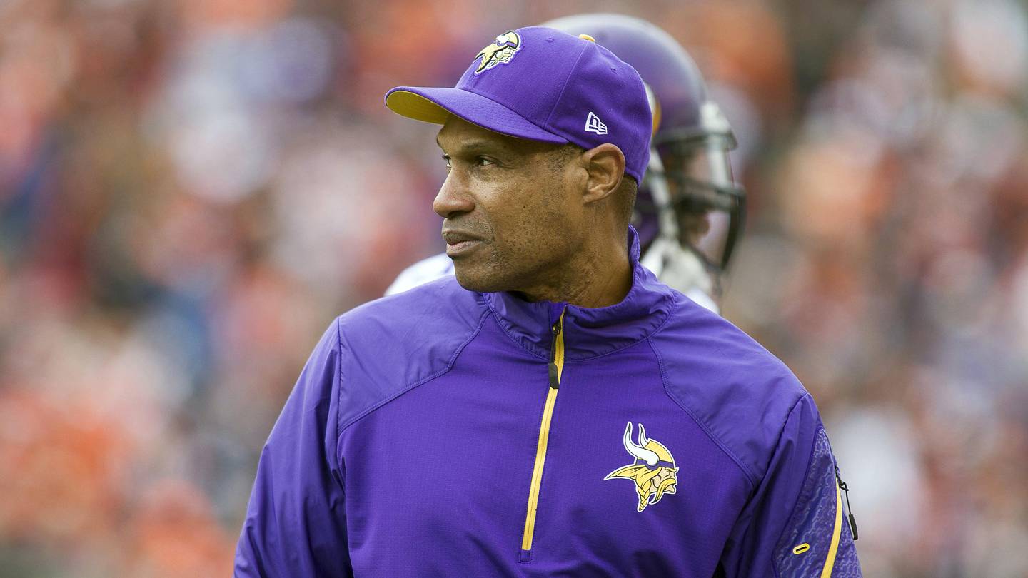 Former Vikings coach a surprising option for Cowboys vacancy