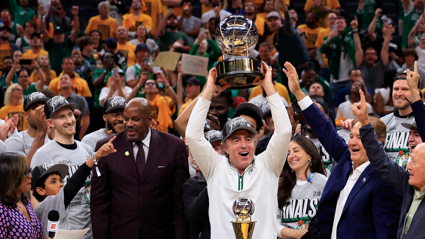 Boston Celtics legend bashes Lakers after C's Banner 18 win: 'Fakers'