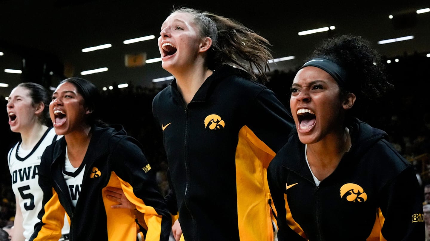 Iowa Takes Down No. 7 Baylor in Thriller