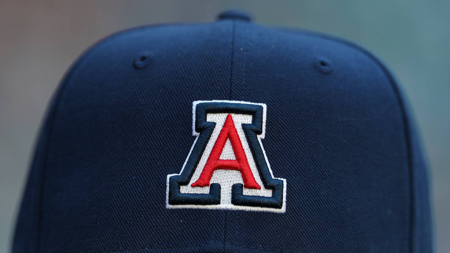 Arizona pitching leads the way in NCAA Tournament 1st round win