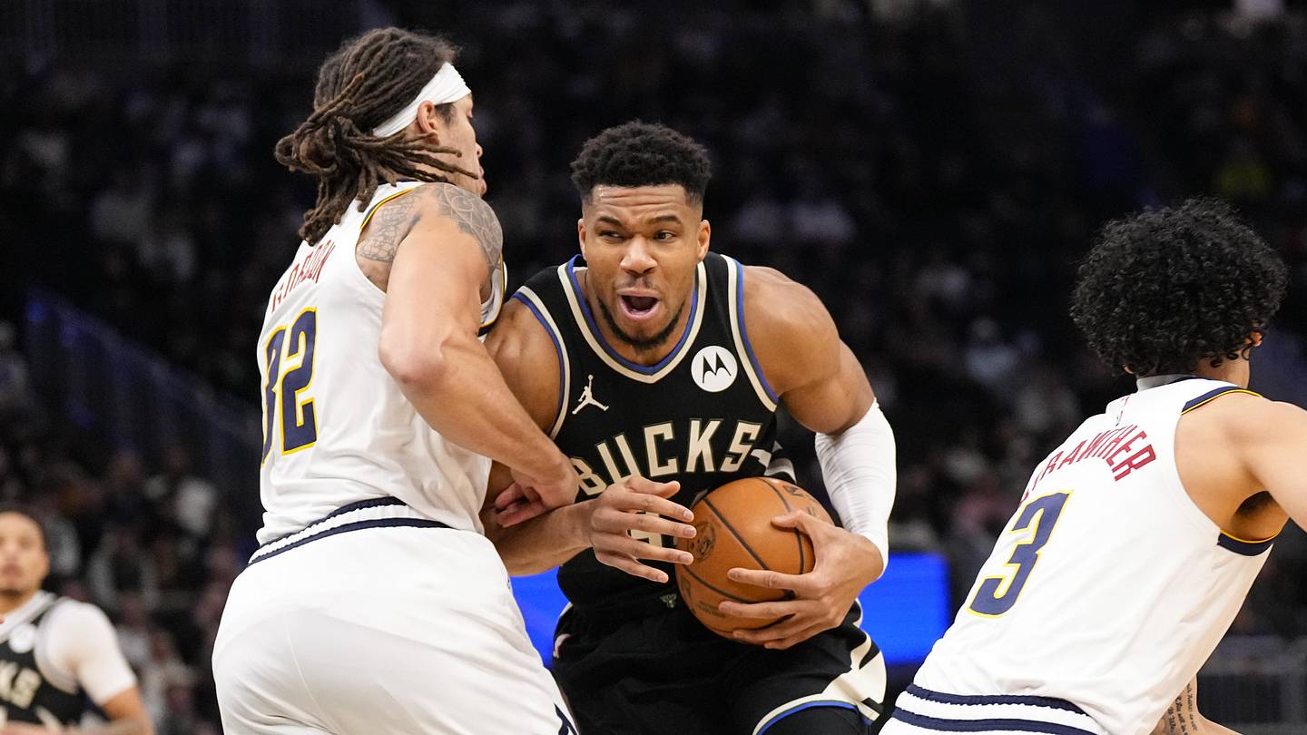 What the Bucks Can Learn from Teams That Tank