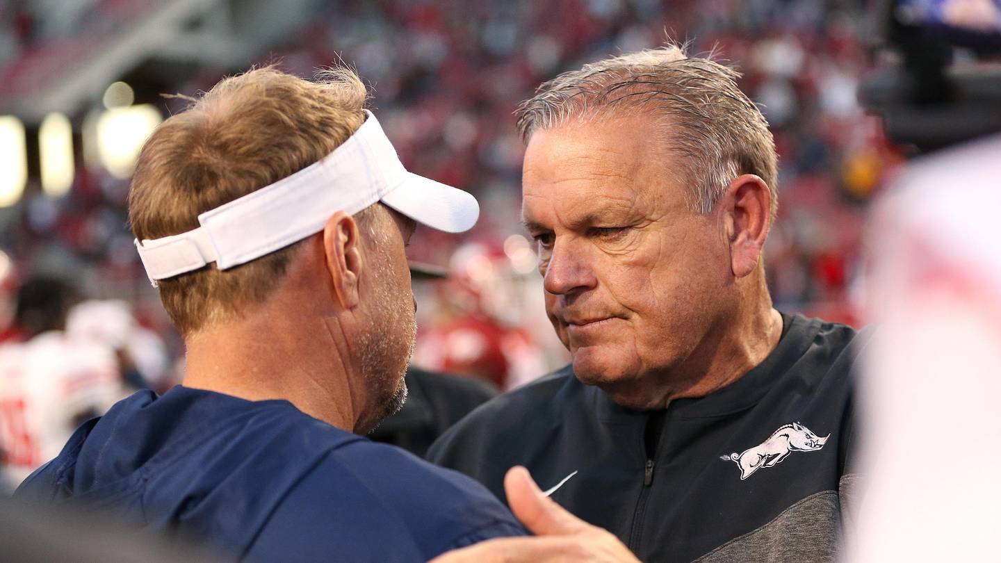 Rule change would have benefitted Razorbacks' old offensive lines