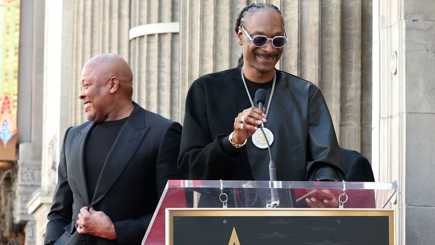 Snoop Dogg’s heartfelt and hilarious tribute to Dr. Dre: A legendary walk of fame moment