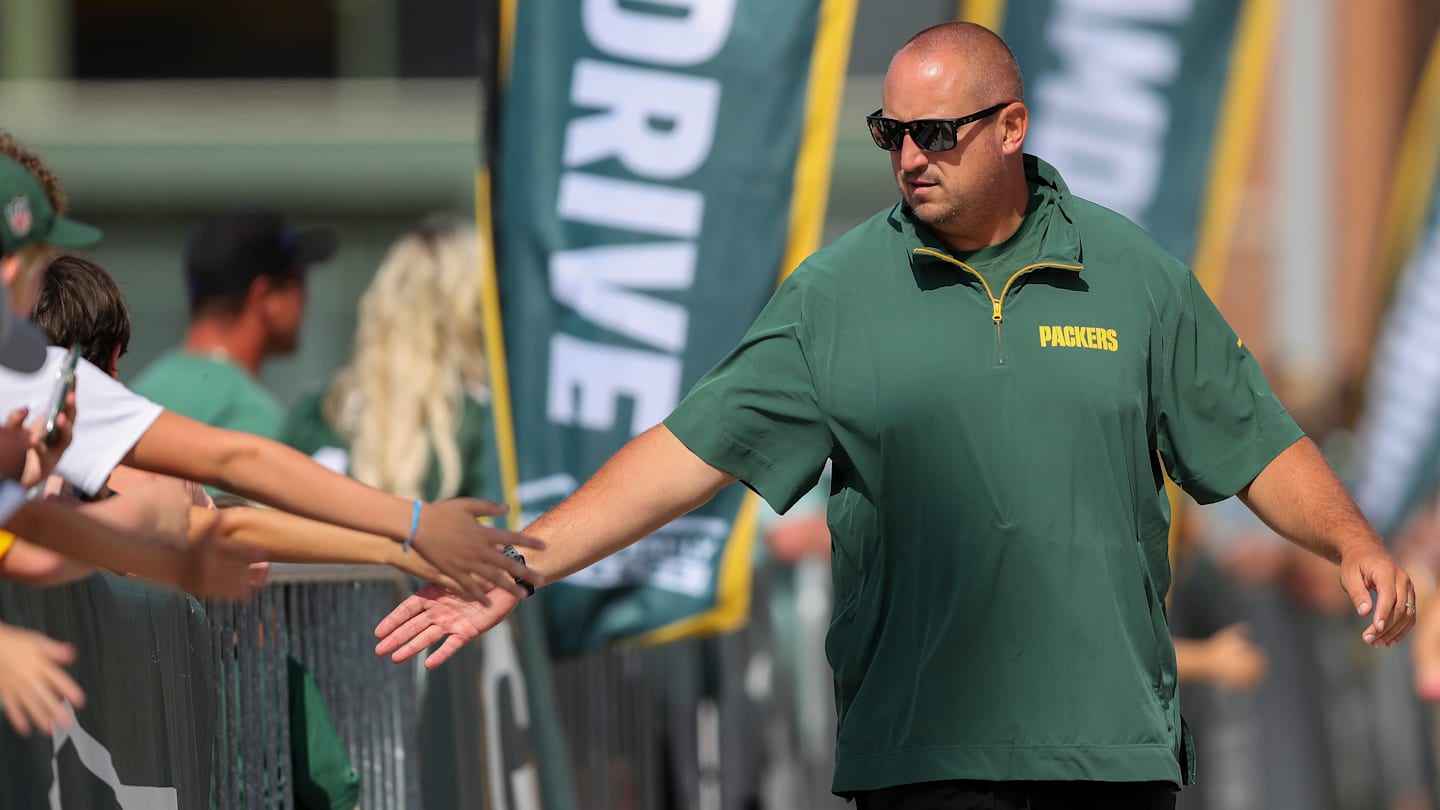 Packers’ Adam Stenavich Does Not Get Texans’ Offensive Coordinator Job
