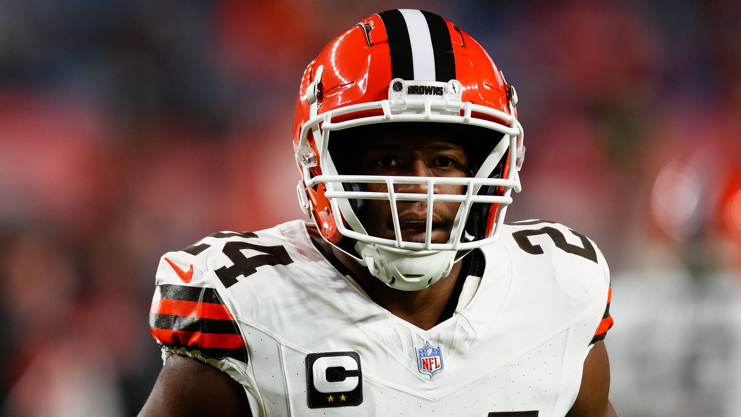 Projected Texans RB depth with Nick Chubb signing appearing imminent