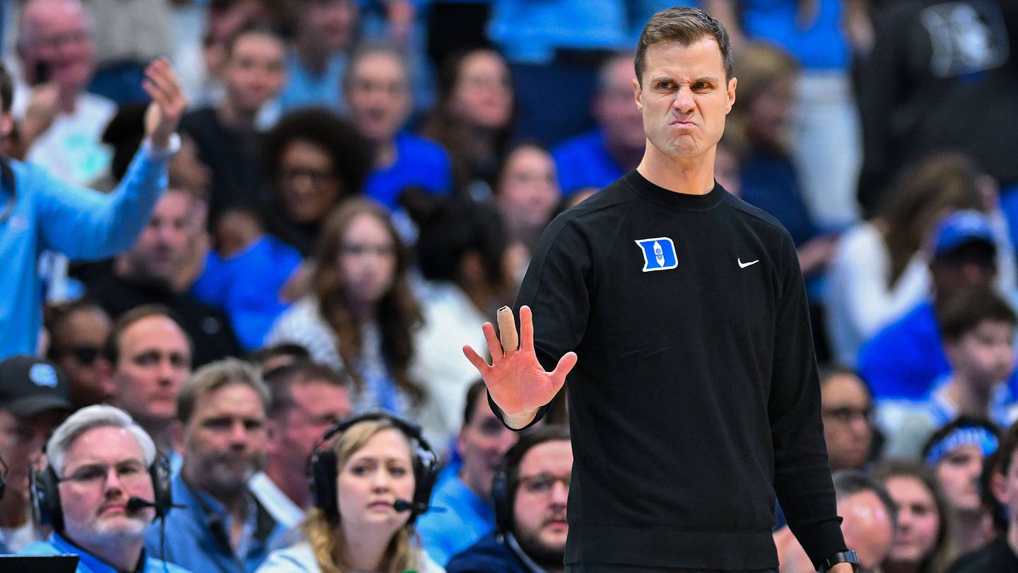 Jon Scheyer is finally walking back his outrageous UNC fan accusations ...