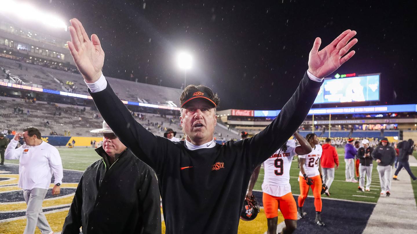 OSU Football: Mike Gundy Named to Dodd Trophy Watch List