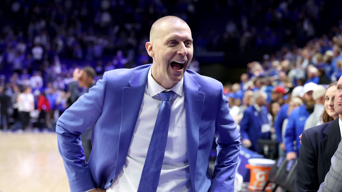 Kentucky's Mark Pope gives hilarious reply to not becoming a doctor