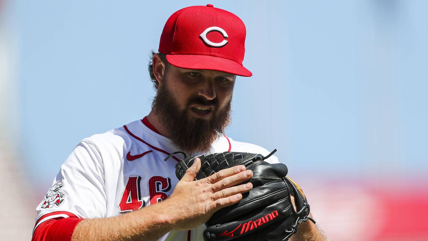 Cincinnati Reds Relief Pitcher Has Dominant Season In Return to ...