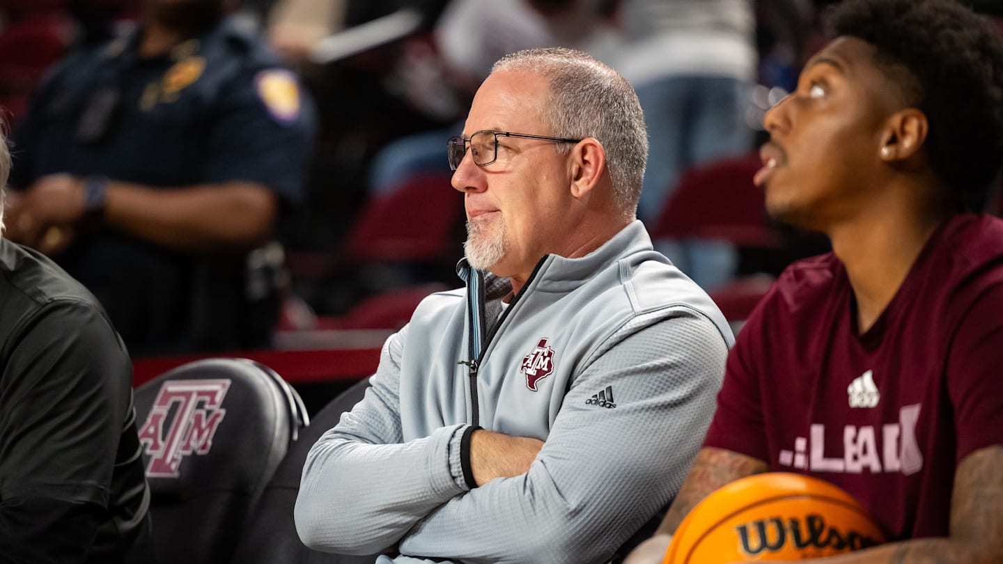 Buzz Williams gets brutally honest on Texas A&M basketball's biggest ...