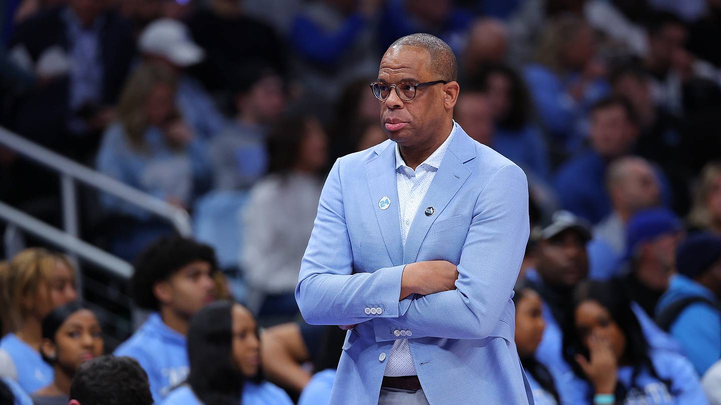 UNC Basketball: Hubert Davis in attendance to watch top high school ...