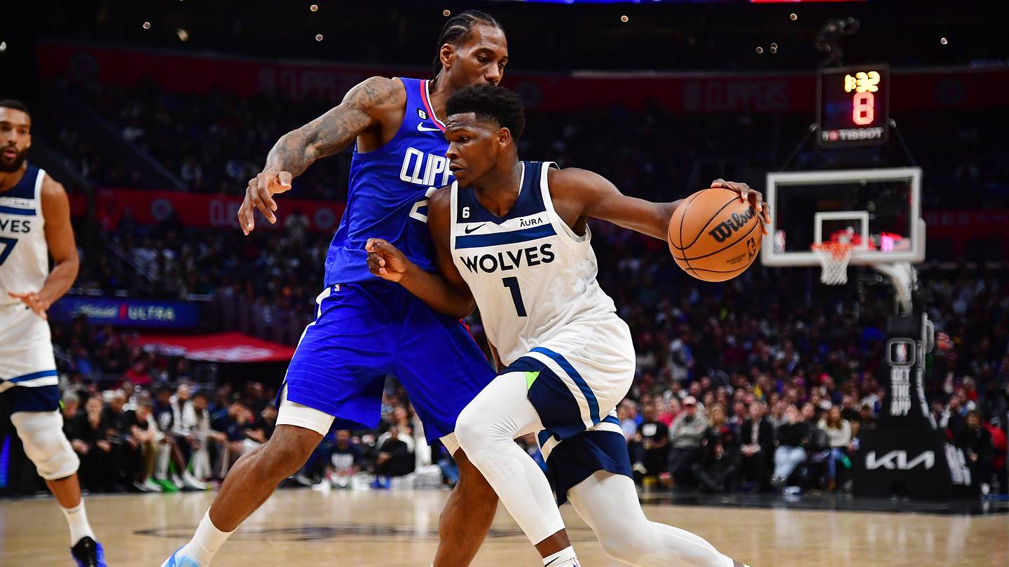 Wolves Insider Clarifies Viral Comments About Trade Possibilities