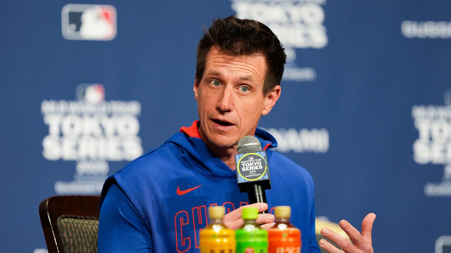 Craig Counsell already exhausted after being picked apart by Cubs fans ...