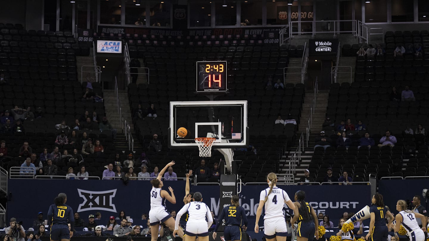 Former K-State Women's Basketball Guard Jada Thorpe Now A Viral ...
