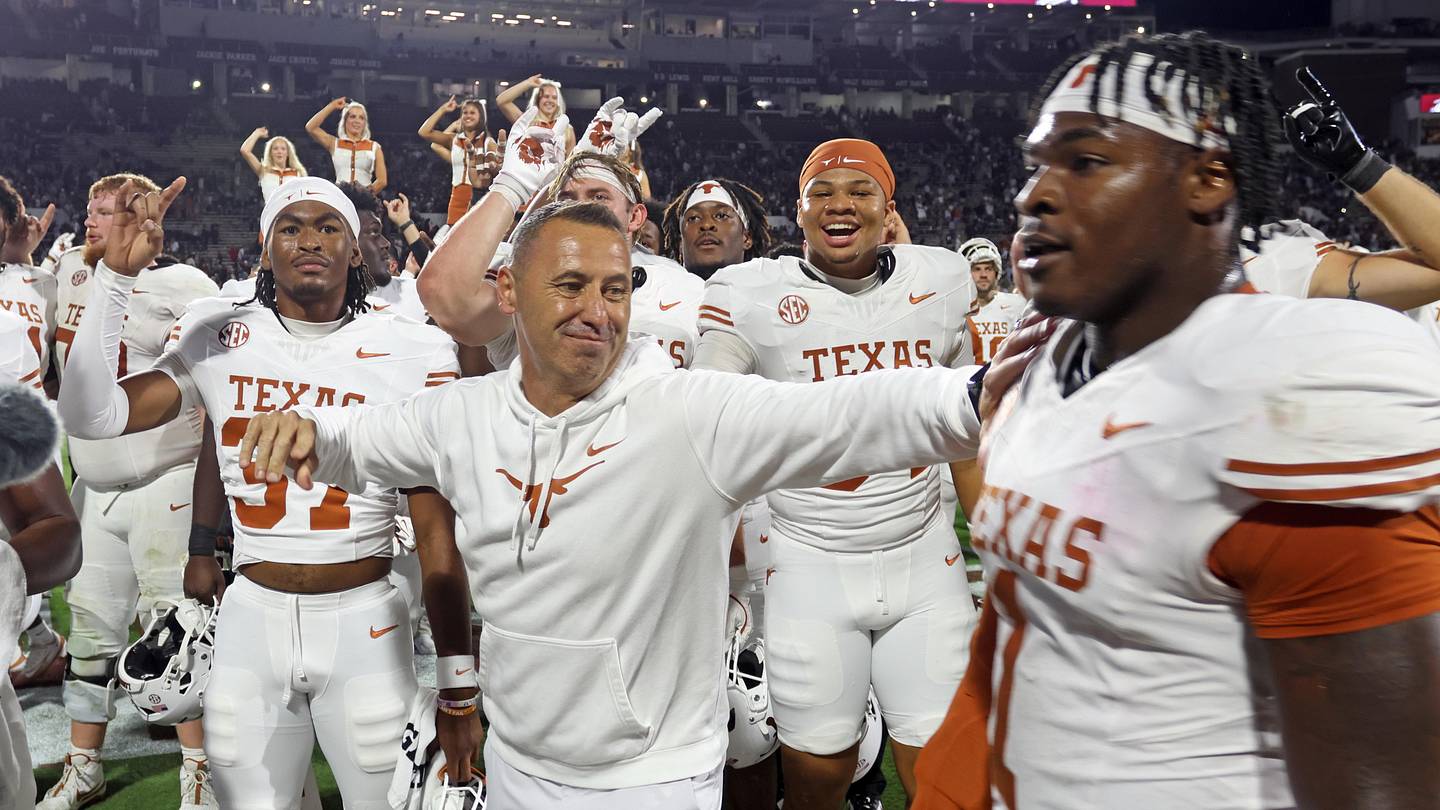 Where Texas Football Ranks in Latest College Football Playoff Projection