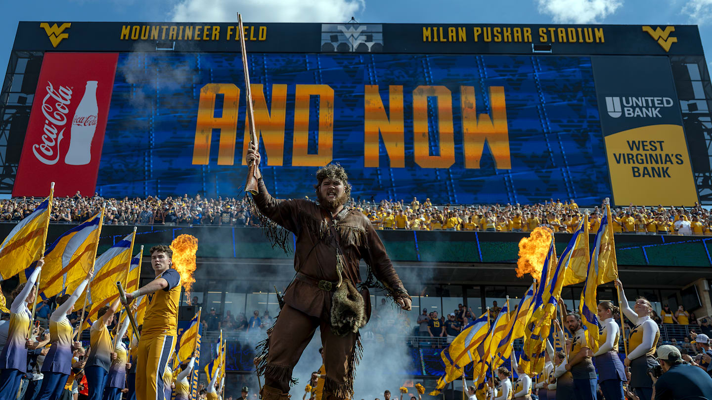 WVU Football OL Carson Lee Has Message After Utah Game That Should ...