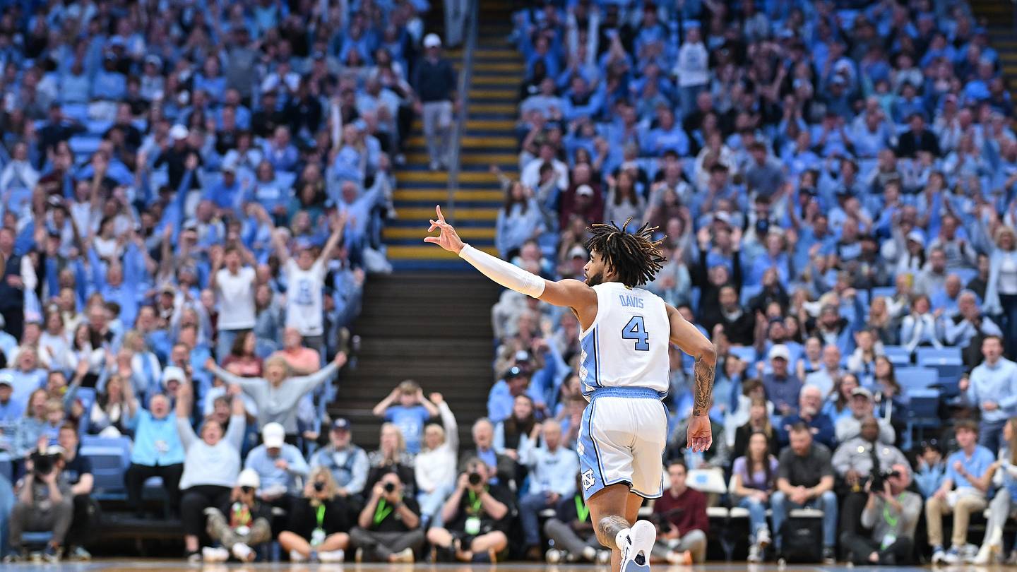 RJ Davis sets Dean Smith Center record for most points in a single game