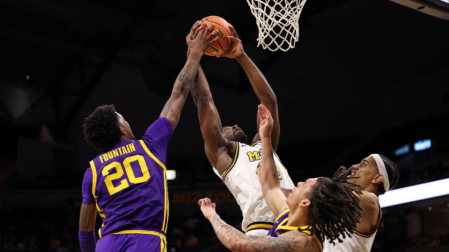 How to Watch the LSU Tigers vs Ole Miss Men's Basketball Game