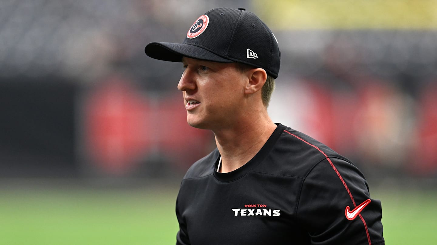 Possible Jets head coach puts up wild performance in NFL playoffs