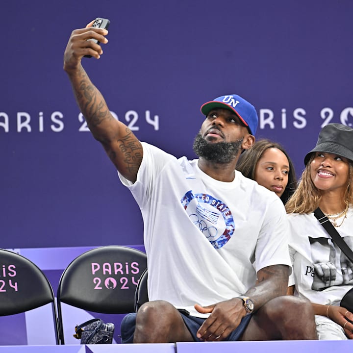 lebron james monkey dance