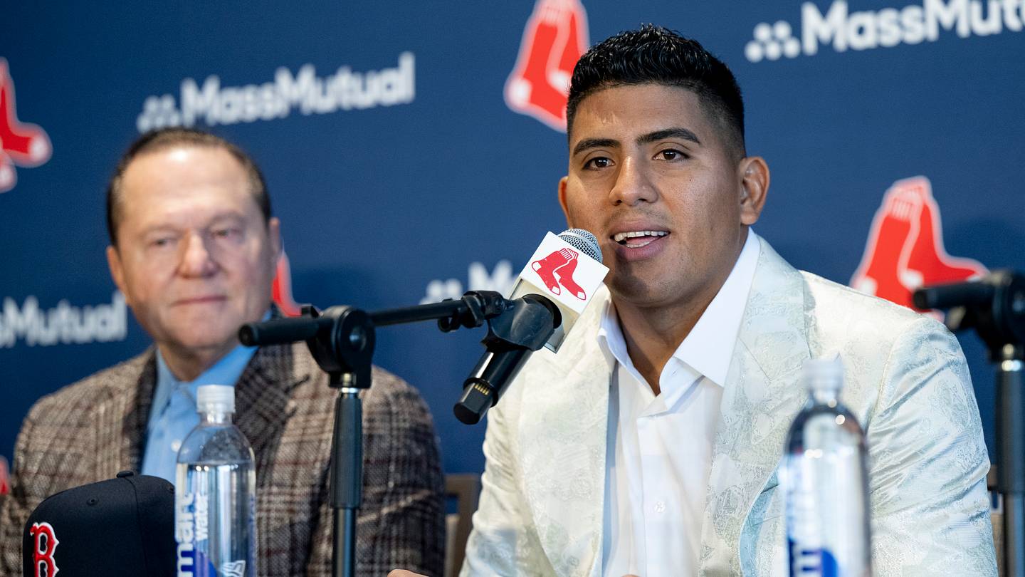 Phillies News: Ranger Suárez surprise, Tim Mayza reunion, Seranthony ...