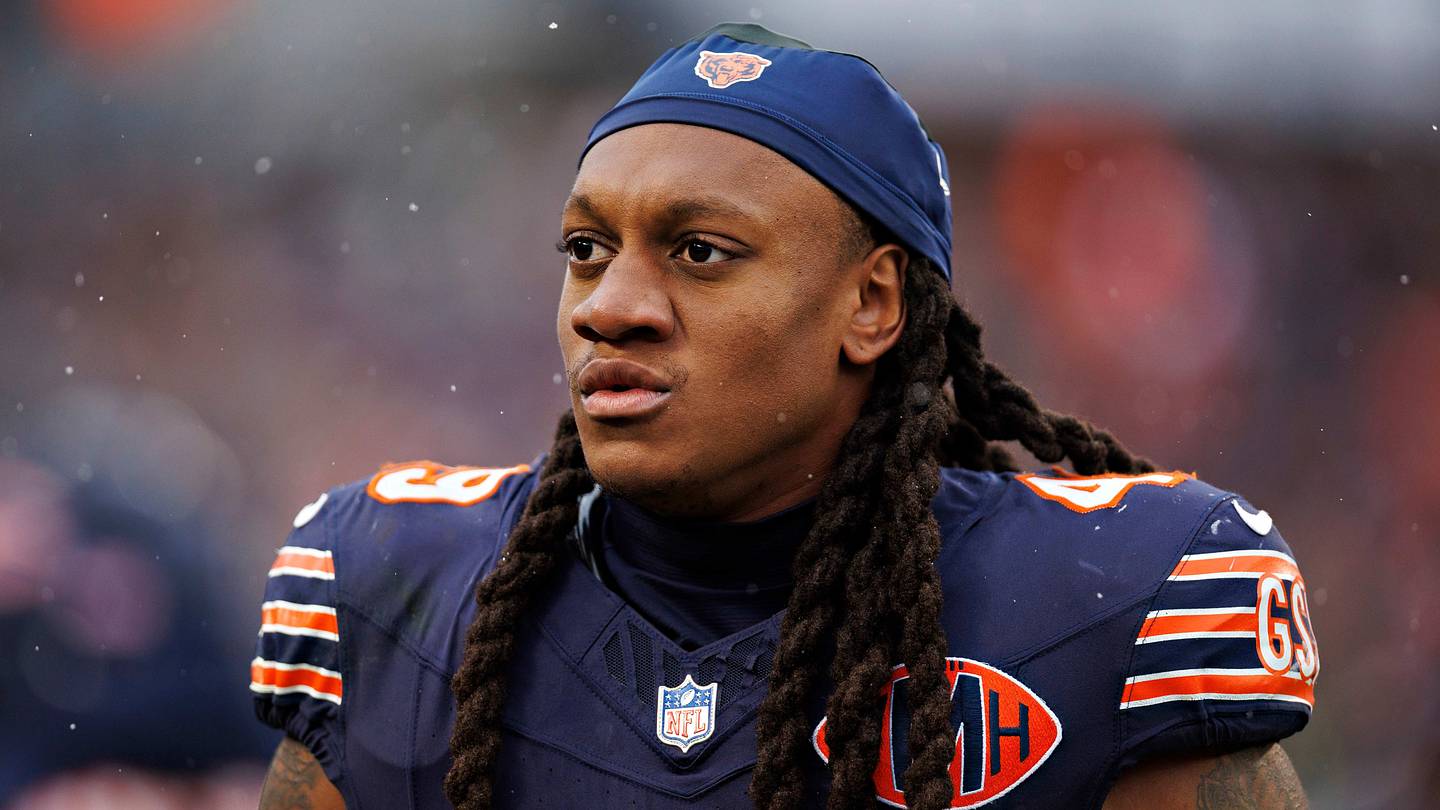 Bears' defense ran skeleton crew at practice after first Week 12 injury ...