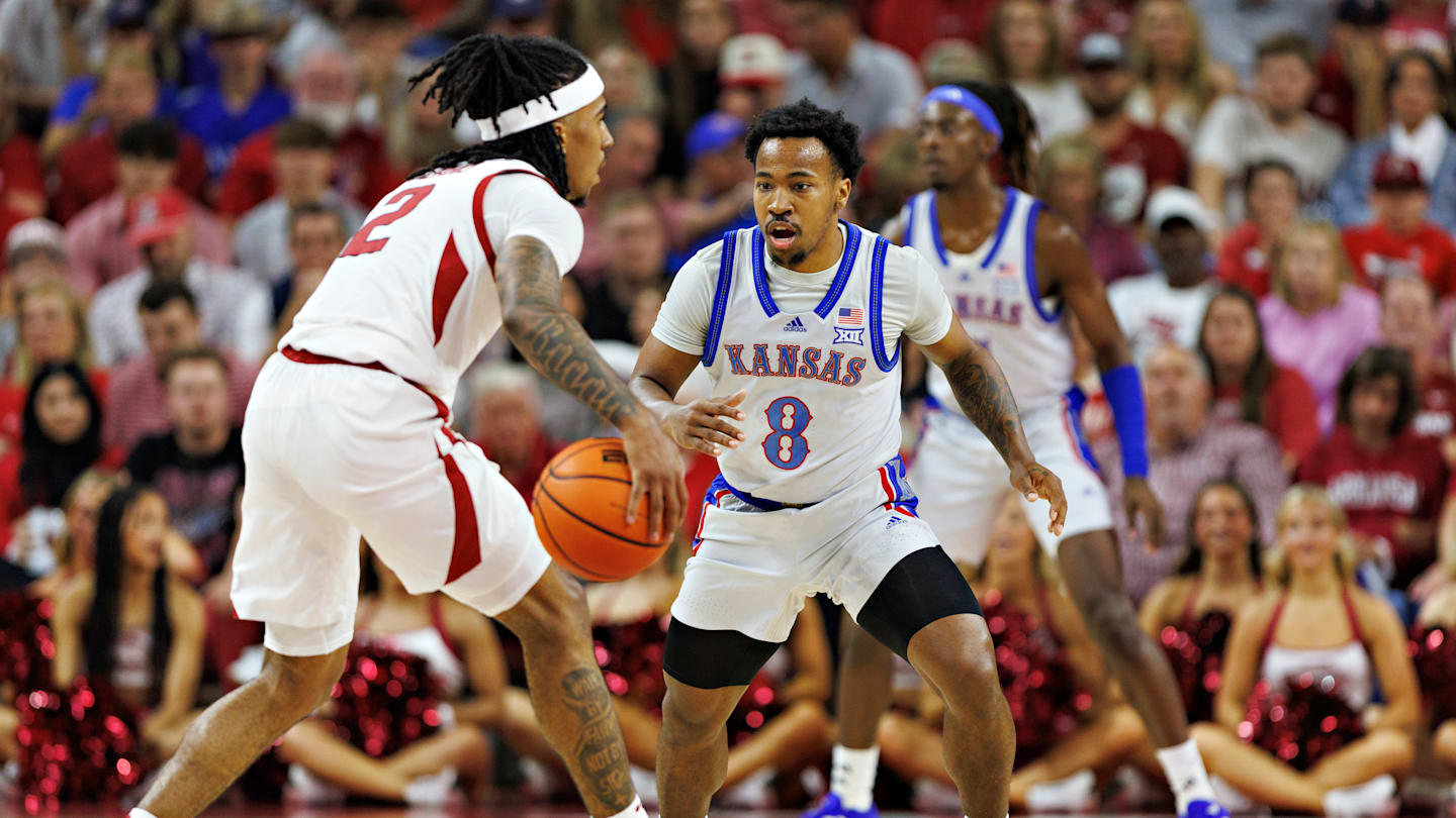 Arkansas vs. Kansas basketball betting: Jayhawks open as March Madness ...