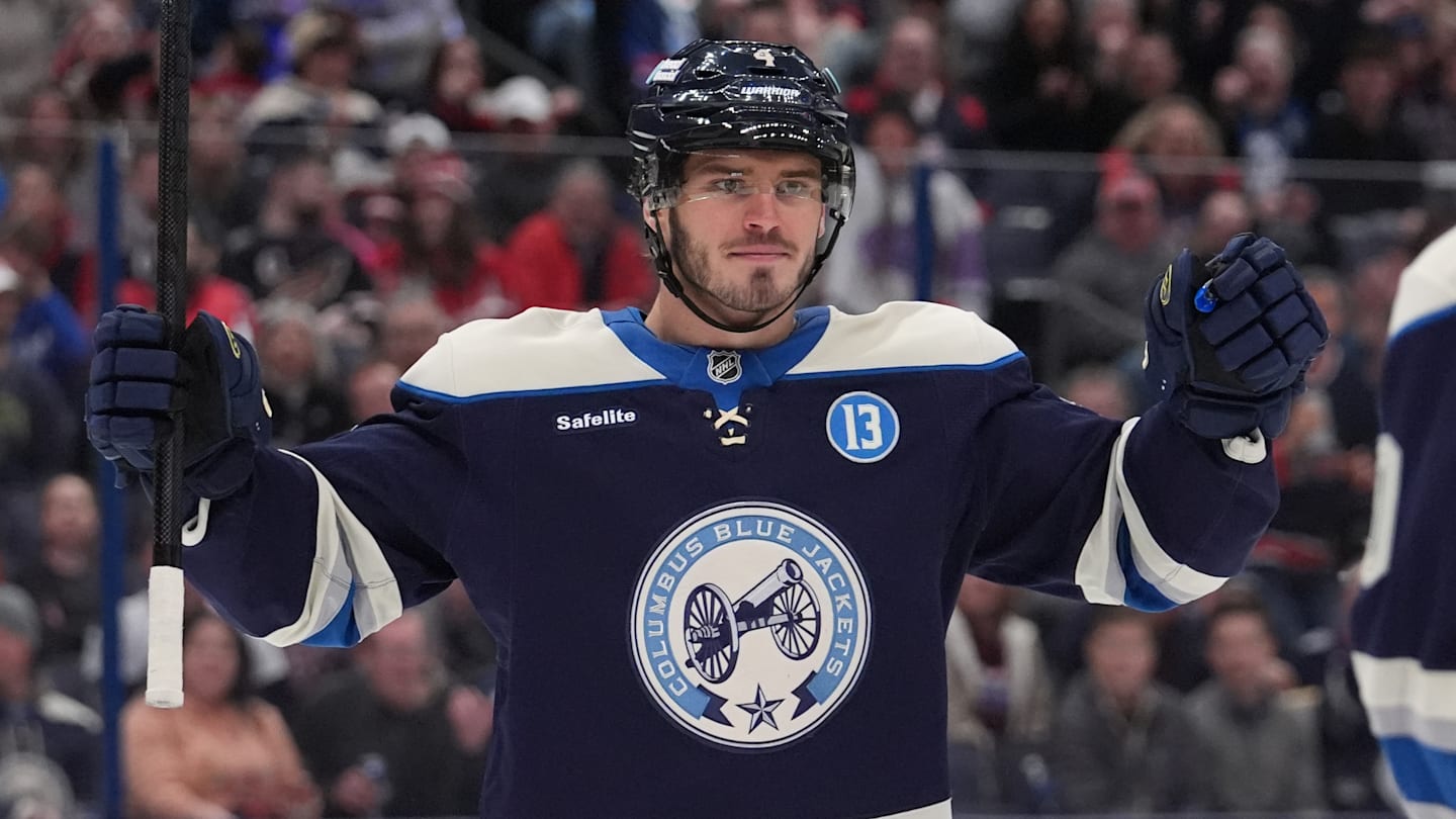 Cole Sillinger is a rare type of player, and he could be in for a ...