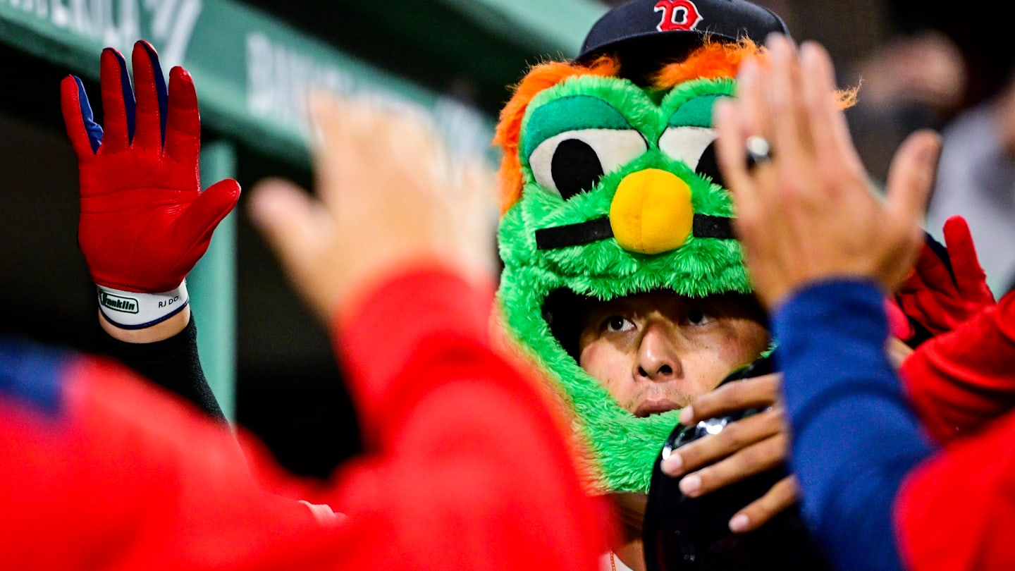 Red Sox lose fan favorite to Mariners as reunion talks officially dissolve