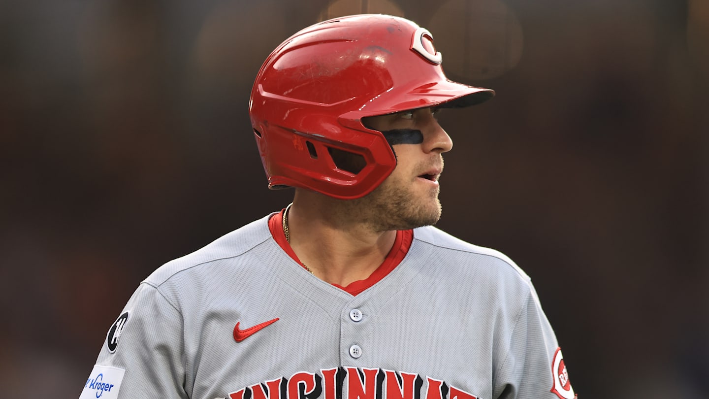 One Reds player is officially off the trade block and fans can breathe easy