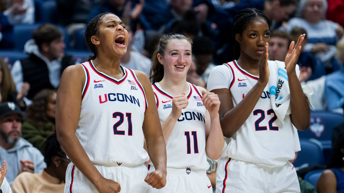 Women's college basketball rankings: Projected AP Top 25 after shaky opening week for the ACC